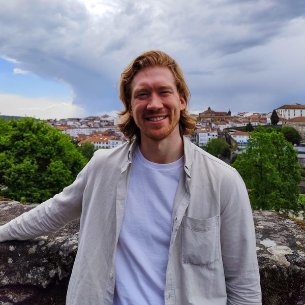 Listener Numbers, Contacts, Similar Podcasts - Immigrant, not Expat